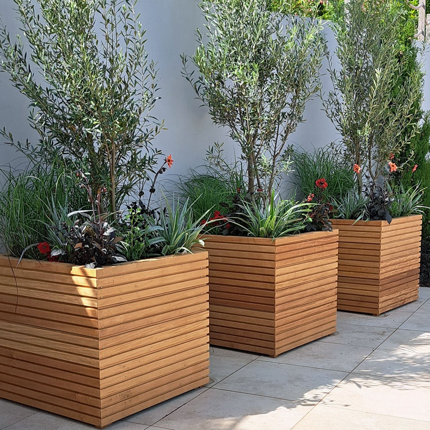 ADEZZ Hardwood Malaga Rhombus Square Planter | Riverhill Garden Supplies